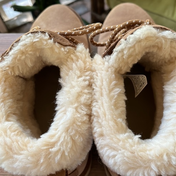 UGG | Shoes | Ugg Romely Heritage Lace Fashion Boot Nwt | Poshmark